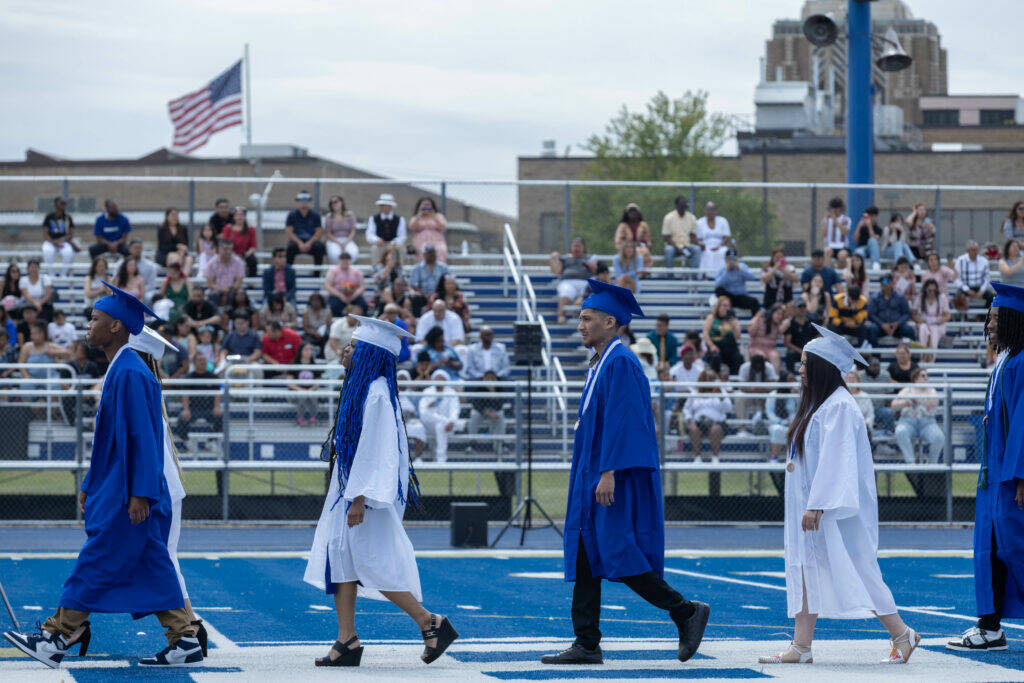 Bloom High School - Graduation Information