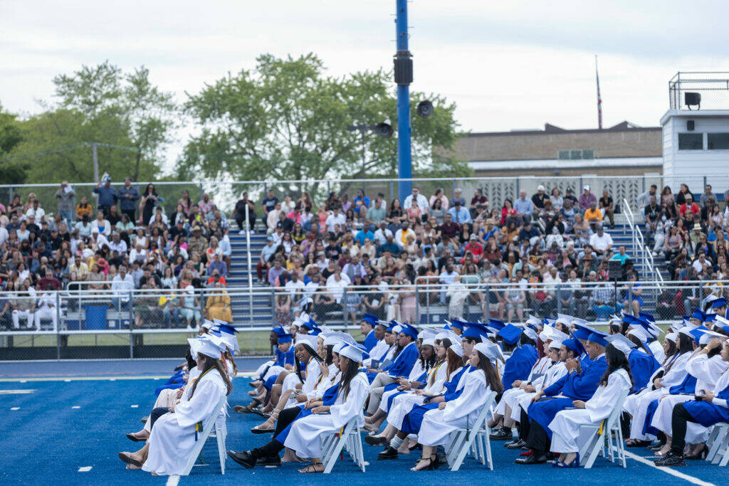 Bloom High School - Graduation Information